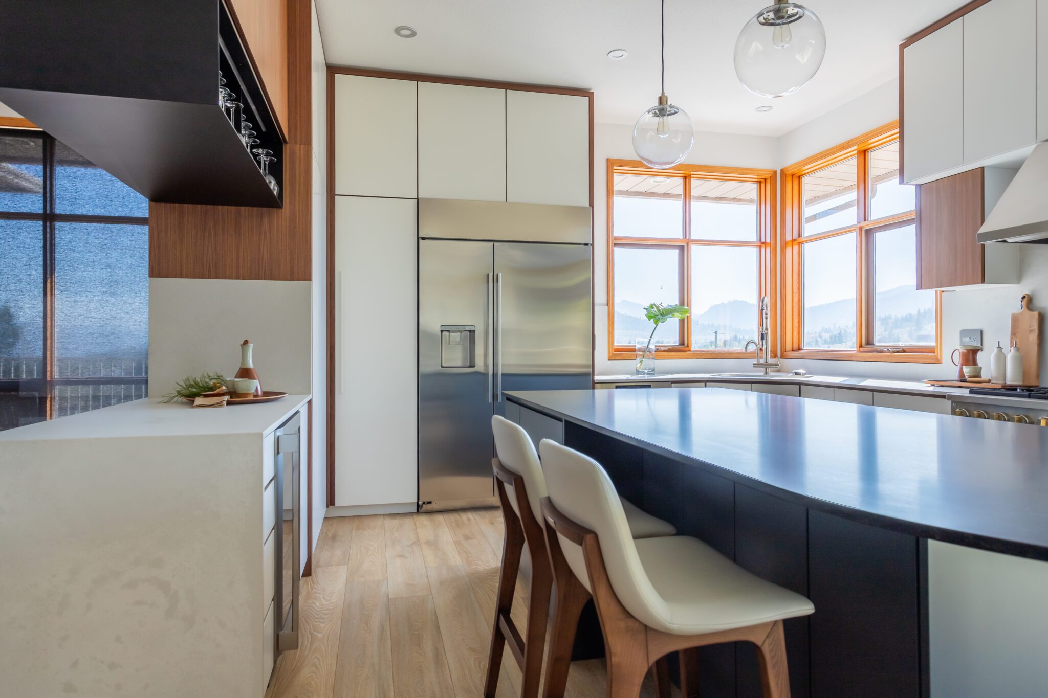 Restore the Heart of Your Home with Luxury Kitchen Renovations Interior Elite Contracting Ltd.